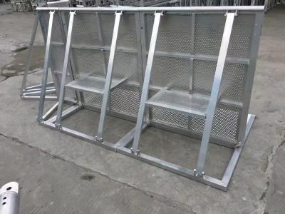 China Sturdy and Portable Aluminum Crowd Control Barriers For Easy Transport for sale