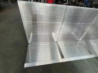 China Crowd Barriers Aluminum Crowd Control Mojo Concrete Stage Concert Barrier for sale