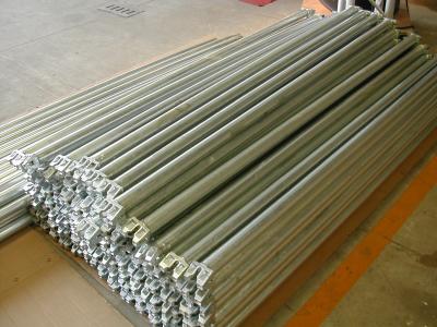 China Cold Or Hot Galvanized 48.3mm Layer Truss For Long-Lasting Protection for sale