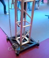 China 290mm Stage Lighting Spigot Dj Aluminum Square Truss for sale
