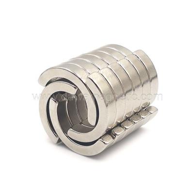 China Highest Grade N52 Neodymium Magnet Multi Polar / Axial Magnetic Orientation for sale