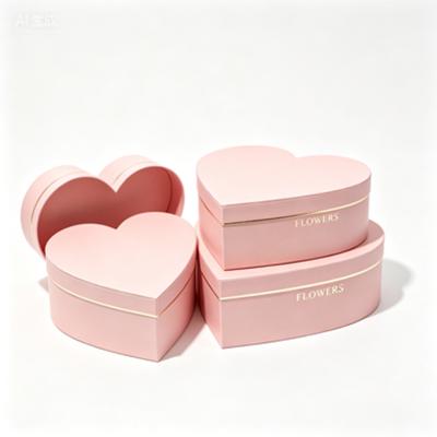 China Custom Heart Shaped Flower Gift Box With Transparent Window Printed Paper Boxes for sale