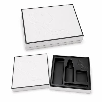 China Offset Printing / Digital Printing Face Mask Paper Box Rigid Magnetic Closure Custom Cosmetic Packaging for sale