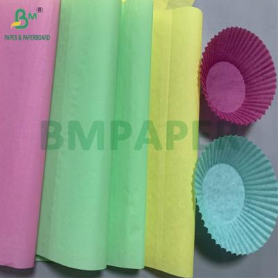 China Food Grade 35gsm 40gsm Easy Slip Paper For Making Cupcake Cases Cookie Cases for sale