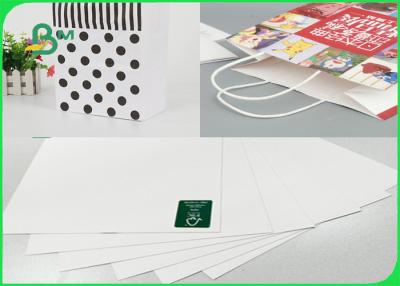 China Width 748mm × 528mm High Stiffness 250gsm White Top Liner Paper For Packing for sale