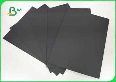 China 400 to 800gsm Black Cardboard High Stiffness FSC Certification For Phone Boxes for sale