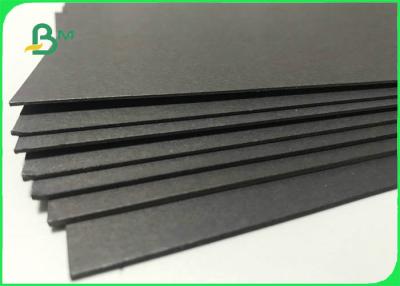 China 250gsm 300gsm 350gsm 400gsm 70 * 100cm Black Cardboard For Invitation Card for sale