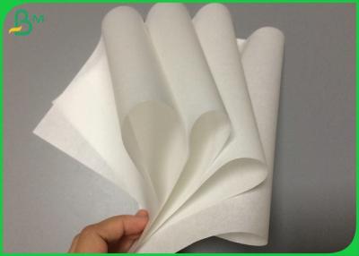 China Eco Friendly 70gsm 80gsm 90gsm White Kraft Paper For Paper Bags Making for sale