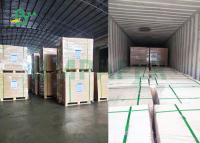 China 100g 180g Multicolor Uncoated Woodfree Paper For Textbooks Ream Packing for sale