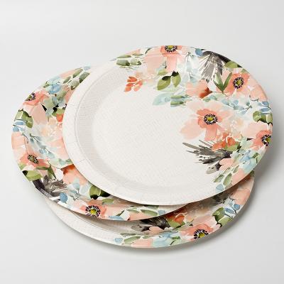 China Disposable Flower Design Paper Plates 7 inch Valentine Day Party Supplies Eco Friendly for sale