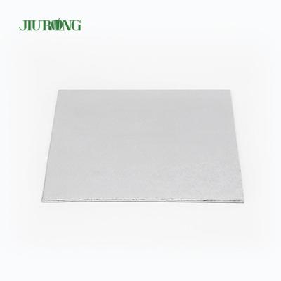 China Embossed Silver Disposable Cake Board 30*40cm For Bakery Shop for sale