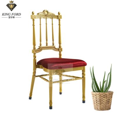 China Contemporary Aluminum Gold Chiavari Chairs With Cushions 5cm for sale