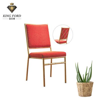 China Commercial Furniture Red Soft Cushion Restaurant Chiavari Chairs Wedding 4kg for sale