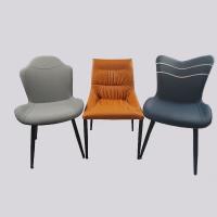China Antique Design Restaurant Comfy Leather Dining Chairs 7kgs for sale