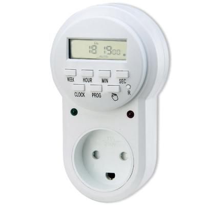 China 7 Day Programmable Digital Timer Switch Plug Socket with Rainproof Cover 15A 120V for sale
