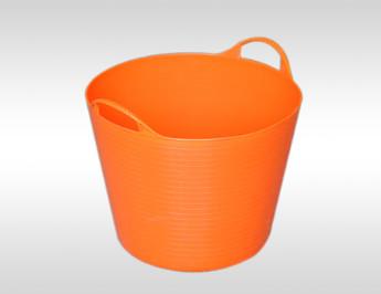 China 25L LDPE Flexible Plastic Garden Bucket Multifunctional Hand-Hold for Outdoor Use for sale