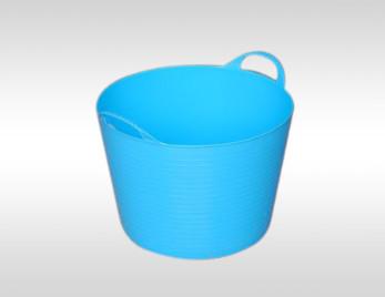 China 35L Medium PE Storage Tubtrug Bucket Tub with Two Handles in Multiple Colors for sale