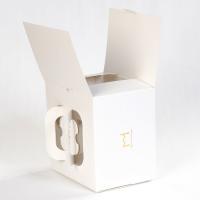 China Elegant Customizable Christmas Cardboard Gift Boxes with Simple Design Gray Board Structure for sale