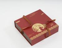China Red Luxury  Hard Cardboard Gift Boxes Foldable Type Chocolate Packaging for sale