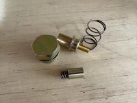 China 924548.0611 thermostat Kalmar Reach Stacker Parts for sale