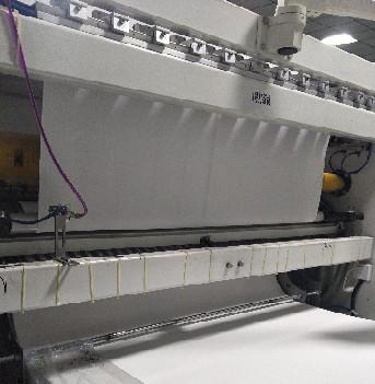 China HMI 4KW Paper Tissue Converting Machine 1200sheets/min for sale