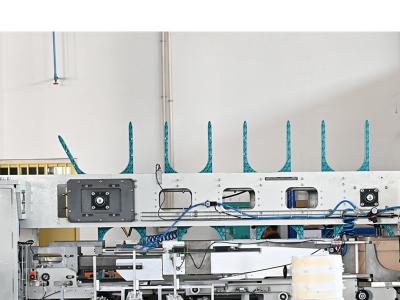 China LDPE Wrapping Roll Dia9.8'' HMI Toilet Paper Roll Machine for sale