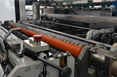 China 1lane 32KW 140 Packs/Min Paper Roll Wrapping Machine for sale