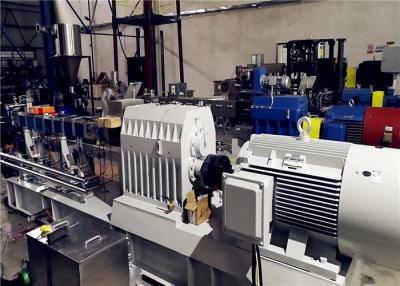 China Masterbatch Production Line 5mm Twin Screw Extruder Machine and 400-500kg per Hour Output for sale