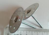 China 50mm Round Perforated Base Insulation Anchor Pins With Self Locking Washers for sale