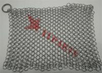China SS304 SS316 Chain Mail Scrubber Round Square Shape For Kitchen Cleaning for sale
