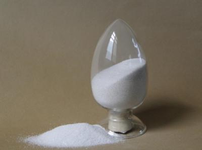 China Hexagonal Crystal Structure White Aluminum Oxide Grits For Abrasive Blasting for sale