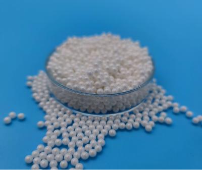 China Custom-Size Zirconium Silicate Beads (95% ZrO₂) for Grinding Applications for sale