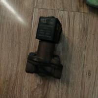 China Fusheng Industrial Oil-Free Air Compressor Part Number 2104090059 Metal Solenoid Valve for sale