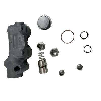 China Design Oil Filter Base for LIUTECH Air Screw Compressor Spare Parts Metal Material for sale