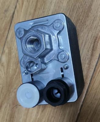 China 2200600682 ZP Atlas Adapted High Quality Pressure Switch for sale