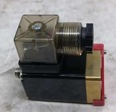 China 1089042813 TD Solenoid Valve High-quality and Powerful Manufacturer Atlas air Compressor Adaptation for sale