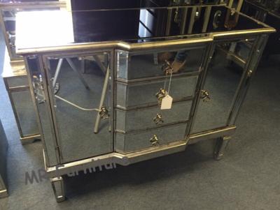 China Bedroom Mirrored Side Board Curved Four Drawers W116 * D45 * H85cm Size for sale
