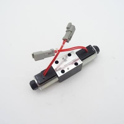 China Electromagnetic Excavator Solenoid Valve 2238181 For 416D 420D 424B 424B HD 424D Tractor for sale