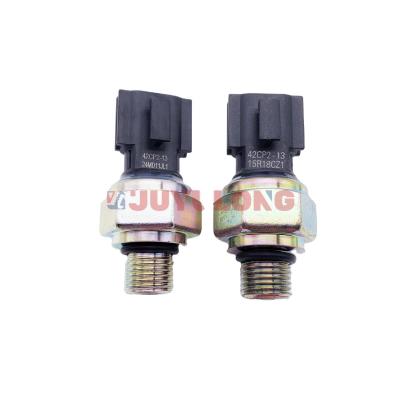 China JUYULONG High Quality Pressure Sensor 42CP2-13 for  ZAX330 ZAX350 ZAX230-3 Excavator Construction Machinery Parts for sale