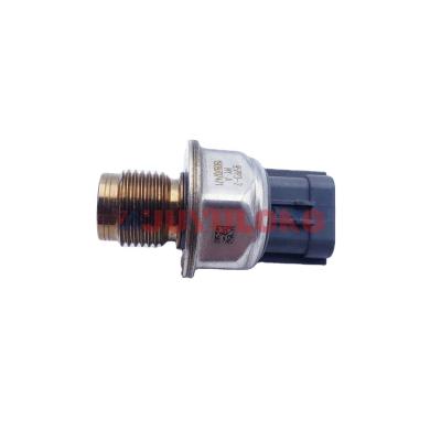 China JUYULONG Factory Wholesale Fuel Rail Pressure Sensor 95PP3-2 for  EC120 210 360 480 Excavator Construction Machinery Parts for sale