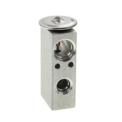 China Front AC Expansion Valve for Chrysler Pacifica 2004-2008 Town & Country Dodge for sale
