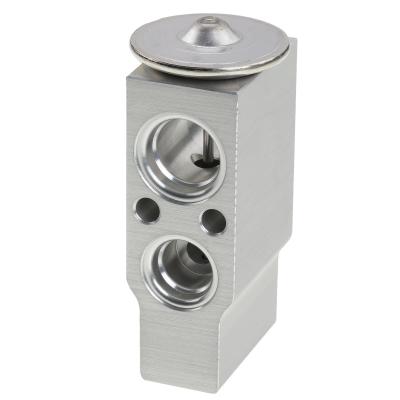 China AC Expansion Valve for Nissan Frontier 2005-2019 Armada Pathfinder Quest Xterra for sale