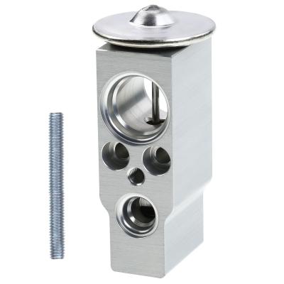 China AC Expansion Valve for Chrysler 300 05-10 Dodge Challenger 08-10 Charger 06-10 for sale