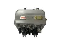 China Retail ZX330 ZX200 Excavator Parts Shuttle Valve 4468336 4718276 YA00000543 for sale