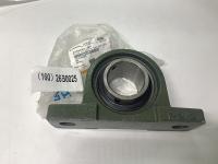 China Main Product ENGINE Parts Part Number 26B0025 Bearing Seat for CLG862 Wheel Loader for sale