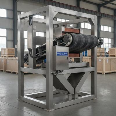 China Electromagnetic Separator 1-15t/h Stainless Steel for Mining and Recycling Magnetic Separation for sale