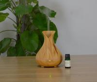 China 150ml Mini Wood Grain Ultrasonic Aroma Diffuser for sale