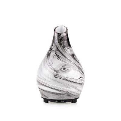 China RoHS 200ml Capacity Glass Aroma Diffuser With 8 Hours Max Running Time for sale