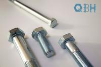China ISO 4014 Hex Head Bolts Property Class 8.8 M5 to M56 Medium Carbon Steel Partial Thread Bolts for sale