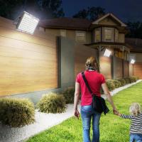China Fast Charging Solar Outdoor LED Flood Light Aluminum Material Waterpoof IP65 for sale